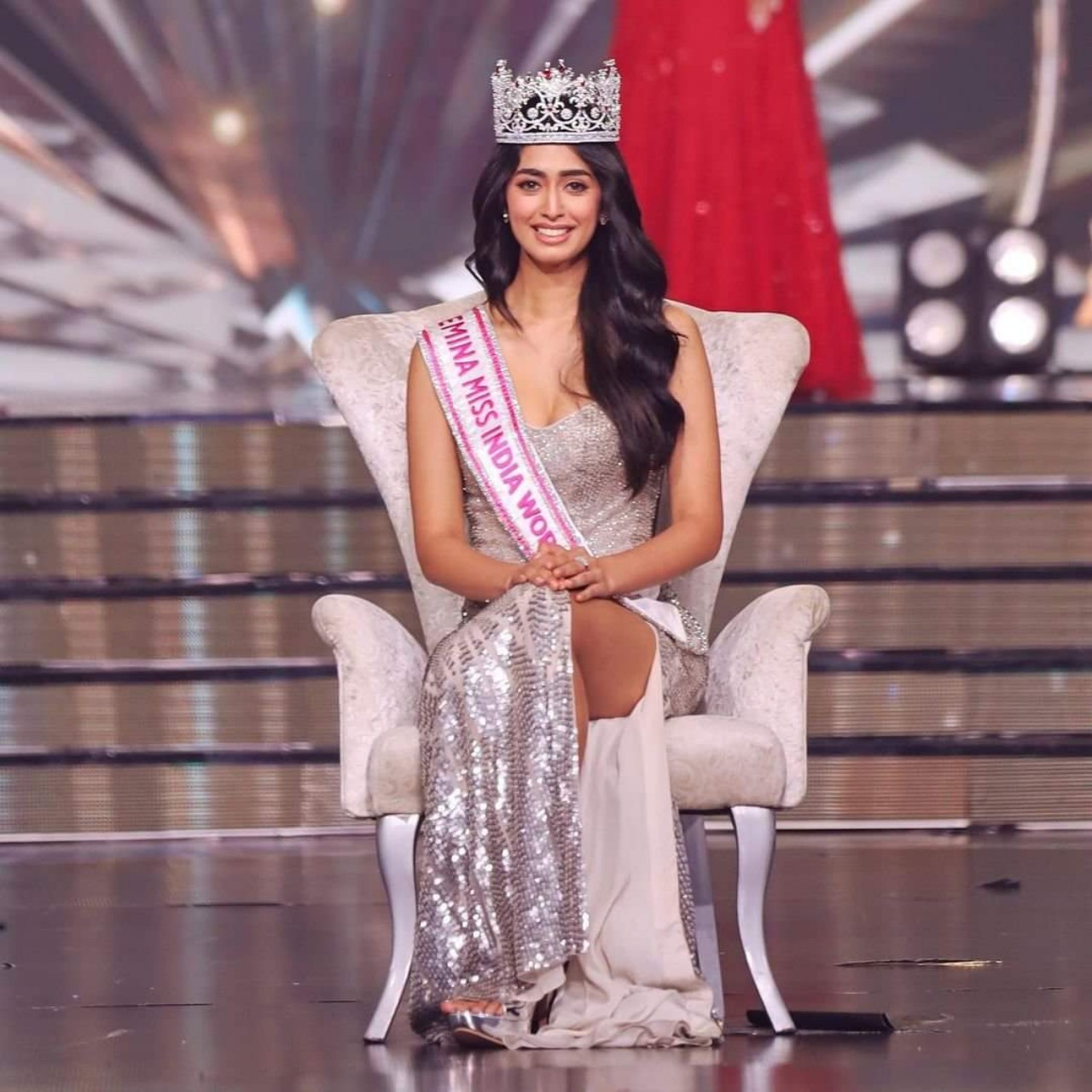 Sini Shetty est Miss World Inde - Polture