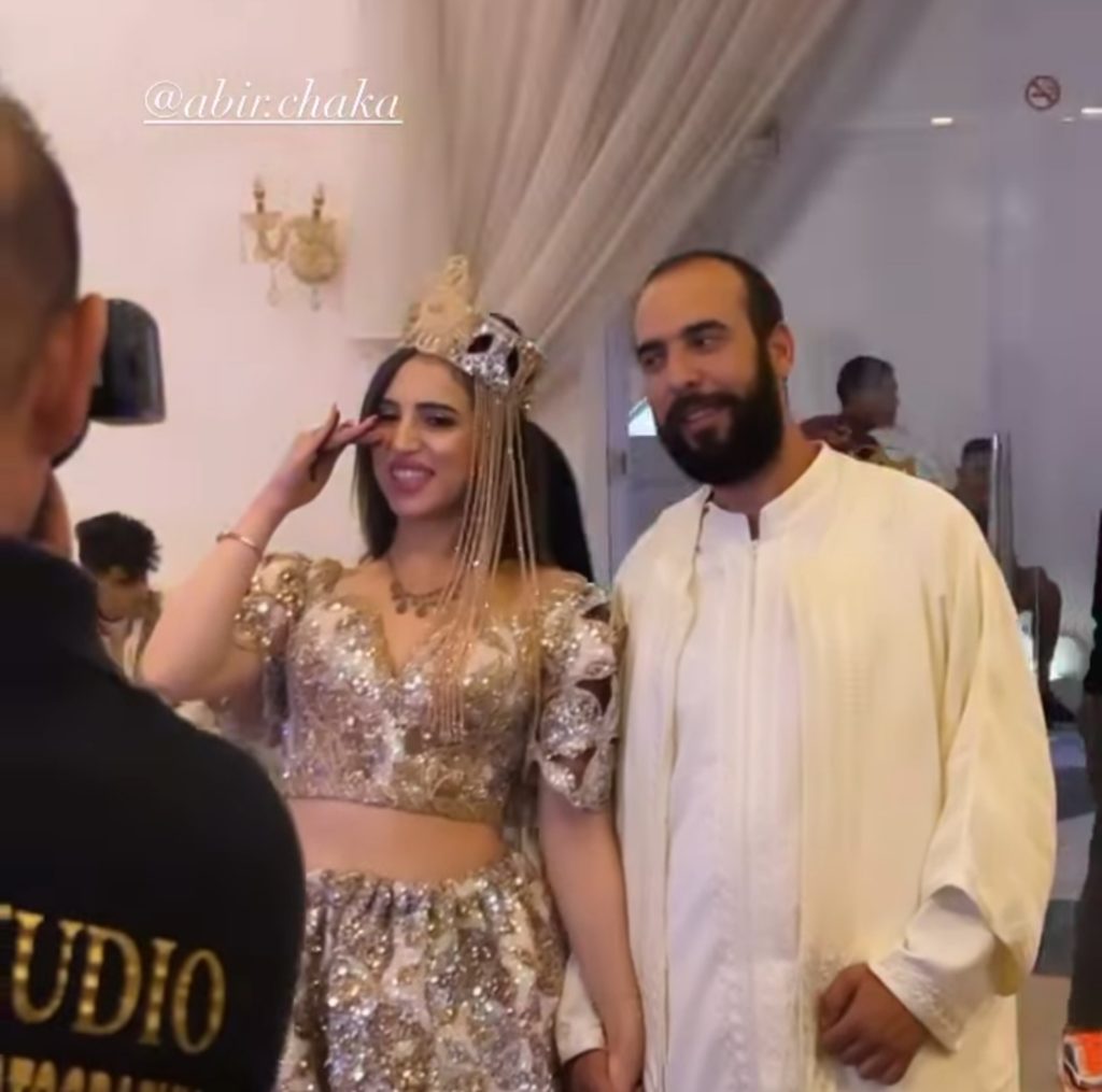 Ghada Chaka pose avec son fiancé - Polture