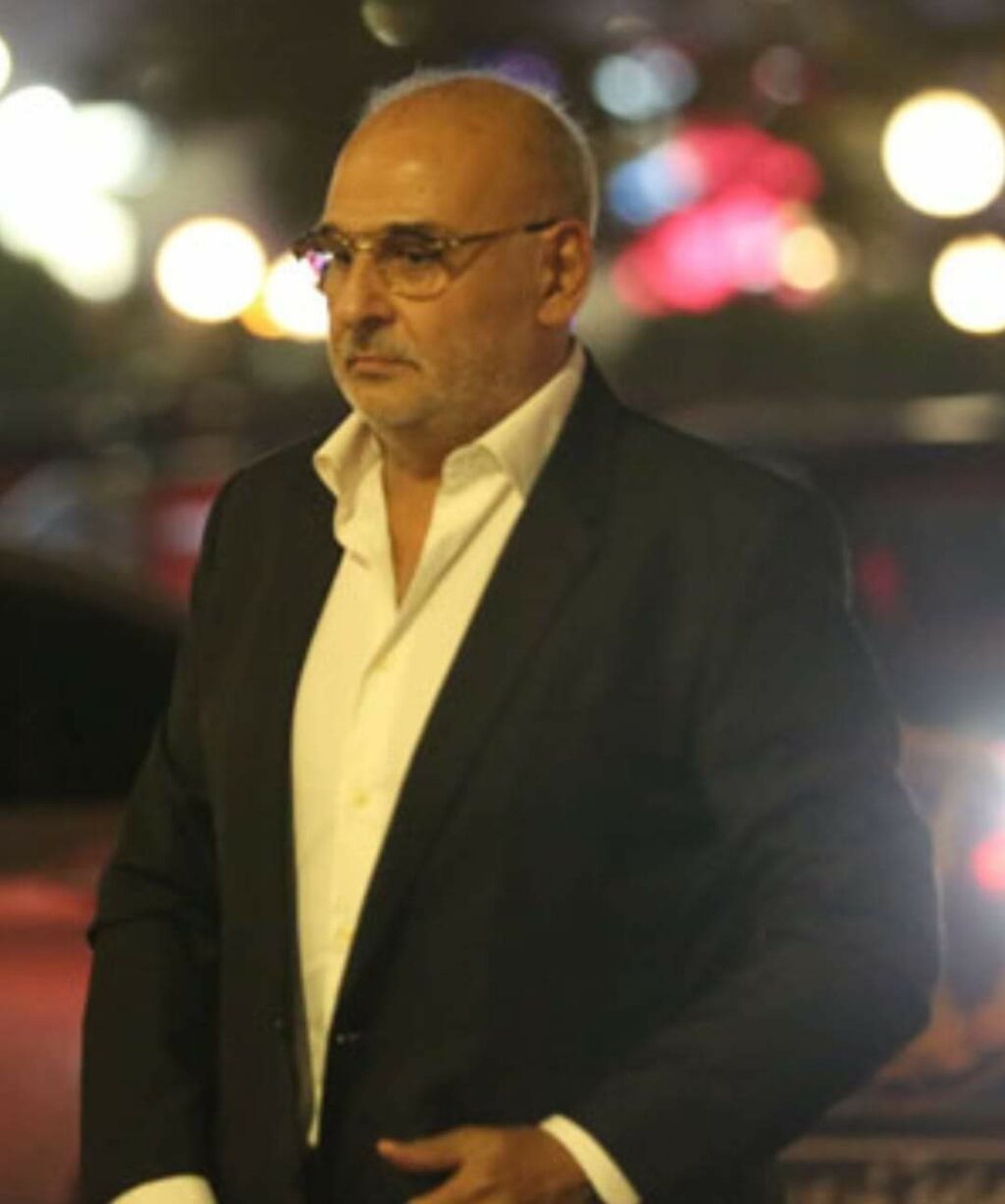 Les acteurs égyptiens présentent leurs condoléances à Khaled Zaki - Polture