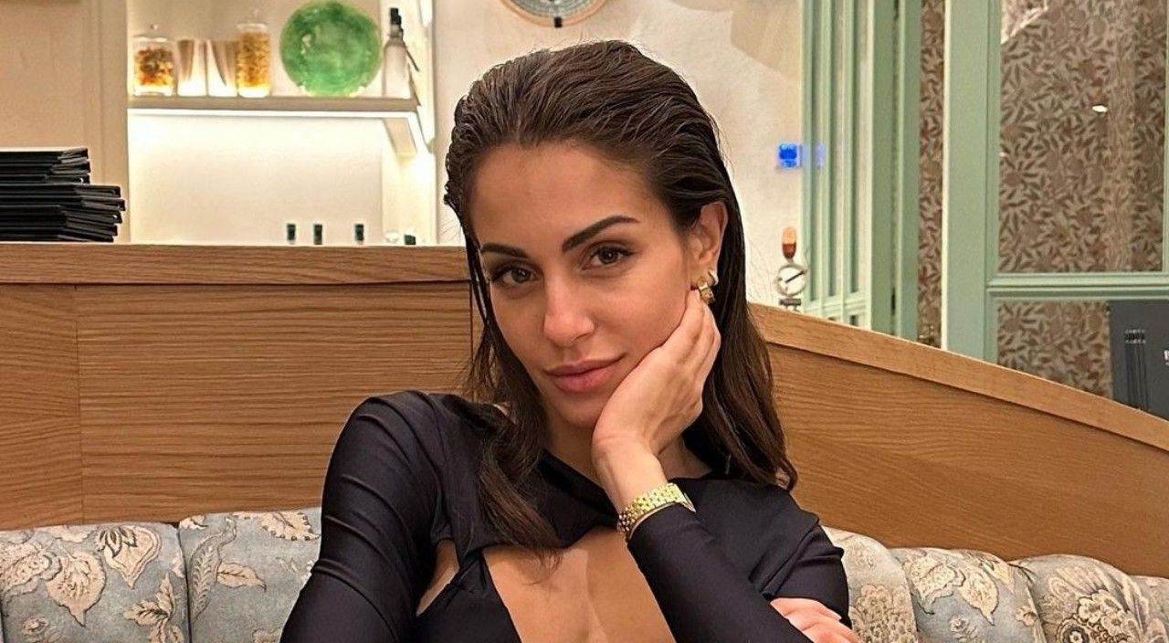 L'actrice tunisienne Hiba Abouk redécouvre ses racines lors de vacances ...