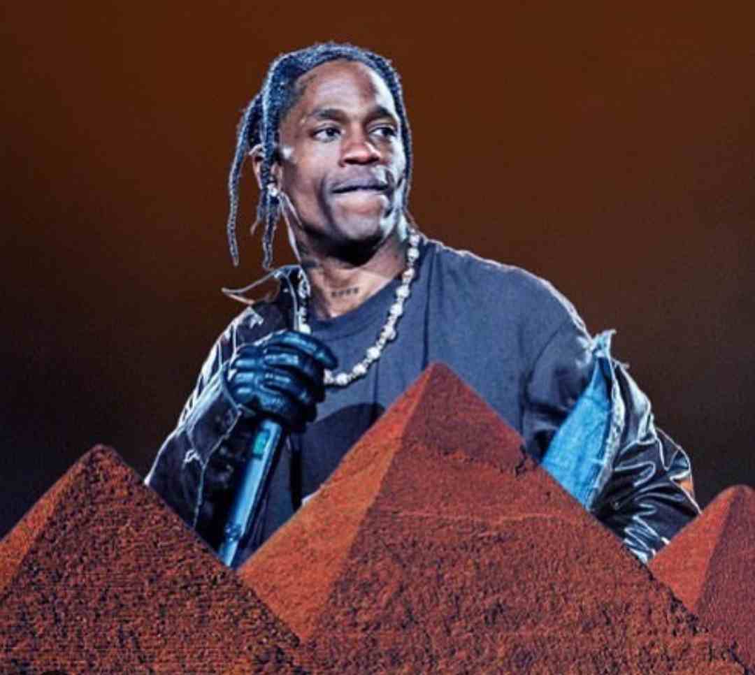 Travis Scott réfute les accusations de satanisme avant son concert aux ...