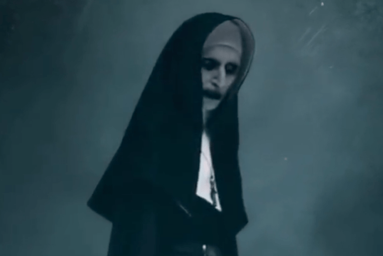 La Nonne 2 : Un nouveau cauchemar démoniaque se dévoile dans la bande ...